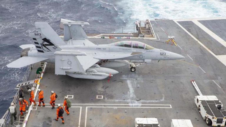 CVN-78 no mar » Força Aérea