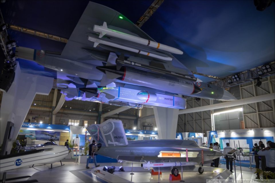 HAL apresenta o CATS Warrior durante a Aero Índia 2021 » Força Aérea