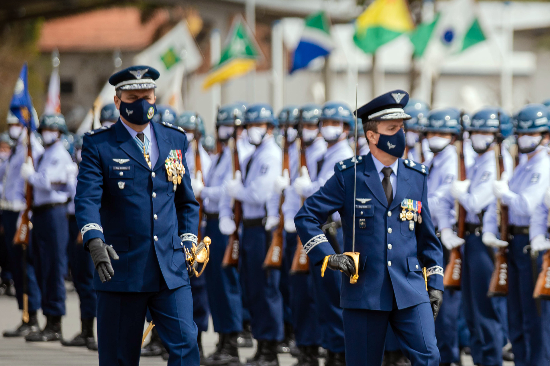 Cerimônia militar marca passagem de comando da EEAR – Força Aérea