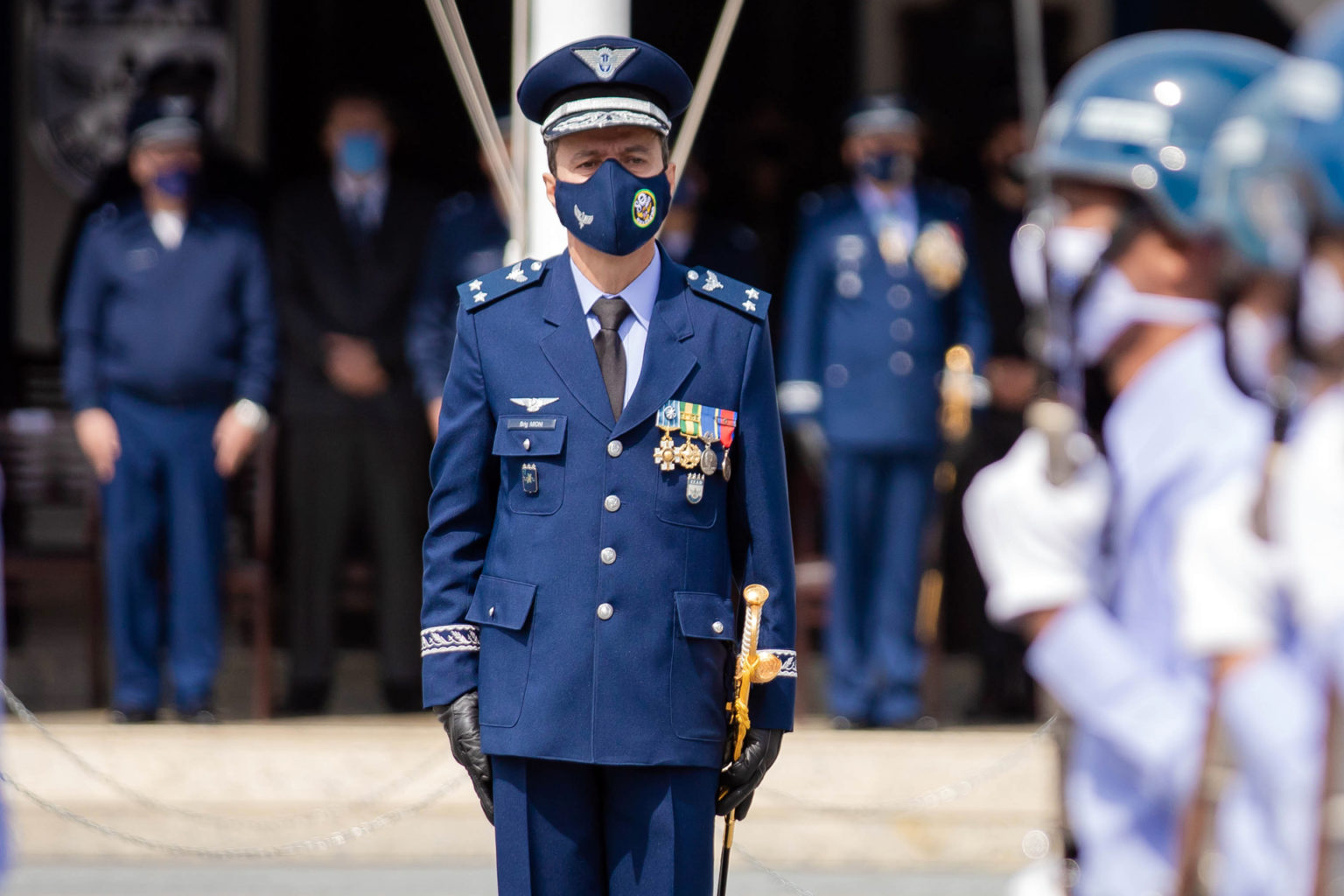 Cerimônia militar marca passagem de comando da EEAR – Força Aérea