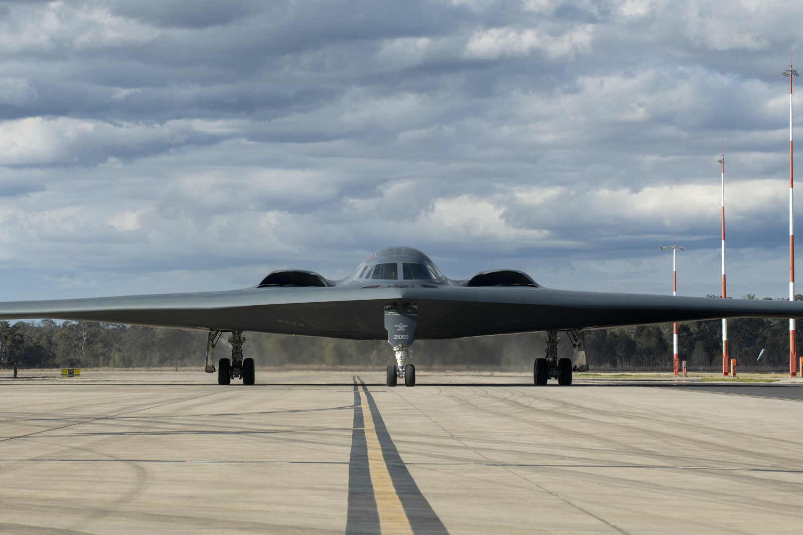 USAF envia quatro bombardeiros B-2 Spirit para treinamentos na Austrália