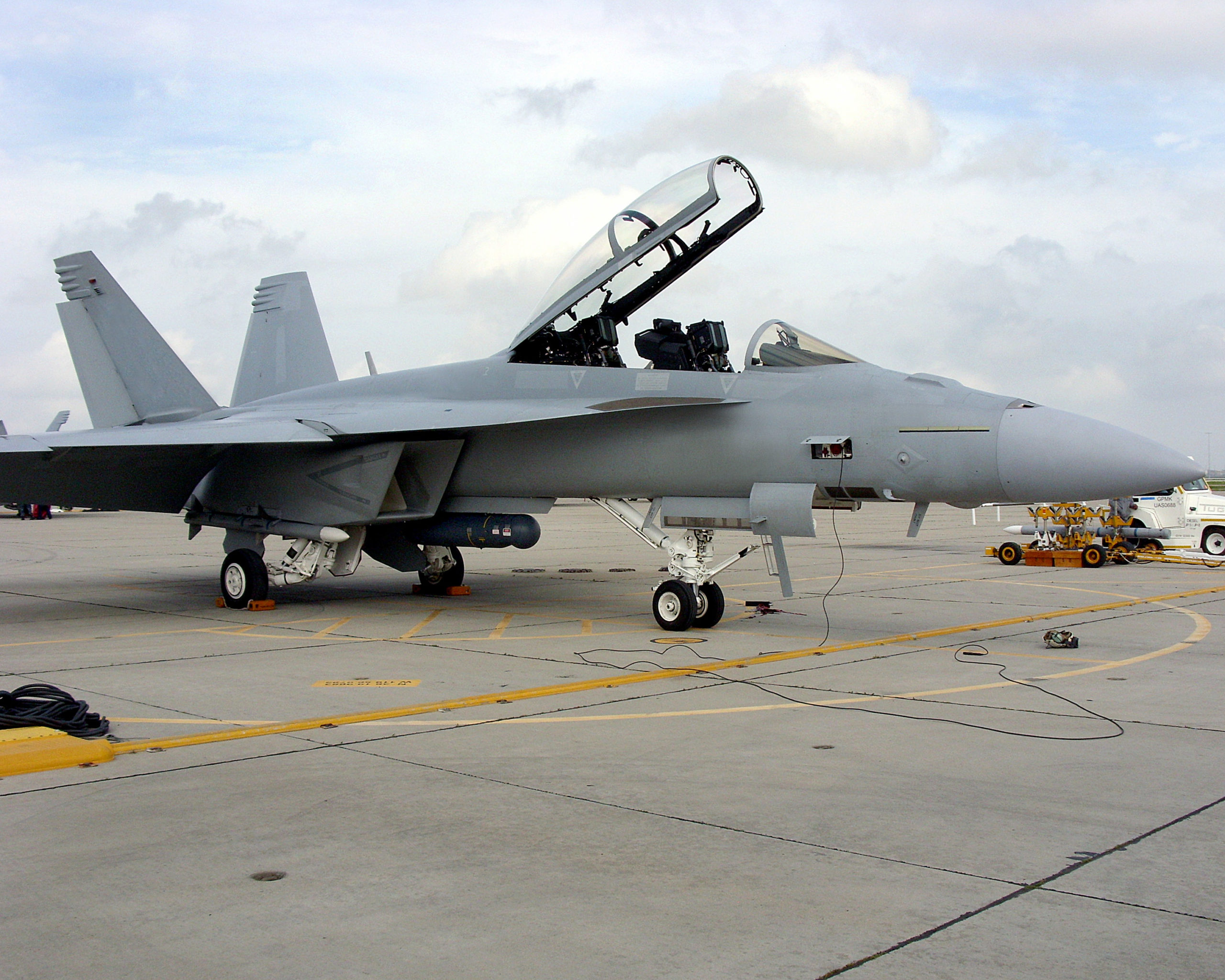 Pod LITENING testado no F/A-18 Super Hornet pela 1ª vez