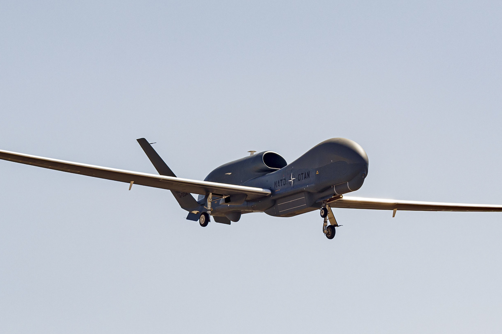 Força de Vigilância da OTAN recebeu primeiro RQ-4D atualizado