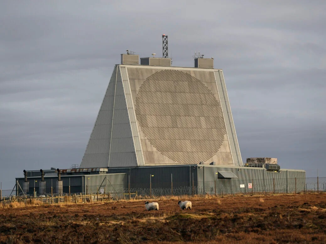 UK estende o contrato para suporte ao SSPAR da RAF