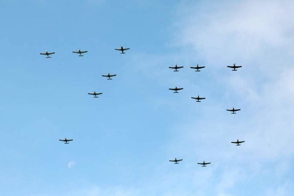 Força Aérea de Mianmar apresenta publicamente seus Su-30SM – Força Aérea