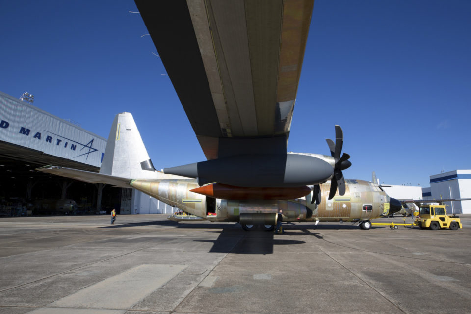 Primeiro KC-130J Super Hércules da Luftwaffe – Força Aérea
