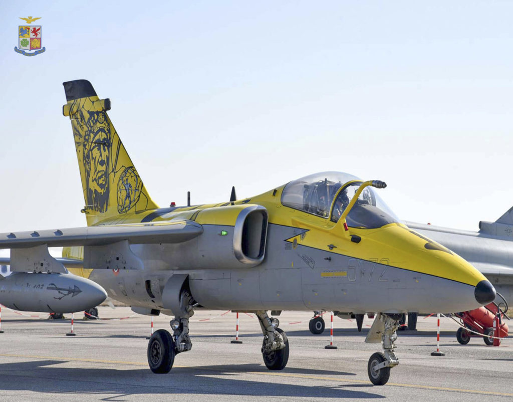 AMX italiano recebe pintura especial alusiva aos 80 anos dos “Indiani ...