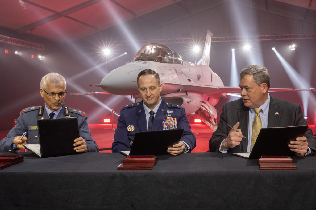 Lockheed Martin apresenta o primeiro F-16 Block 70 do Bahrein – Força Aérea