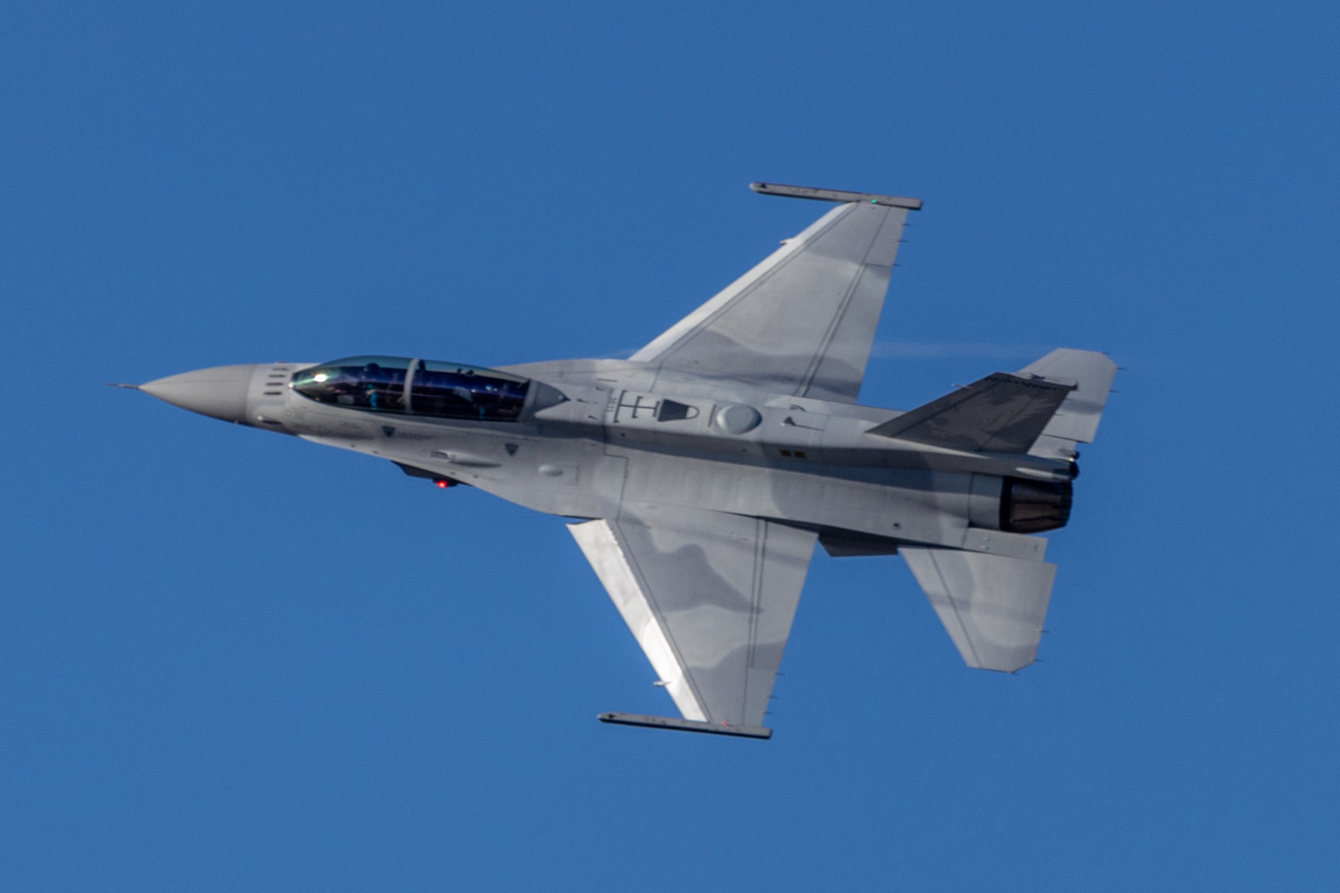 Lockheed Martin apresenta o primeiro F-16 Block 70 do Bahrein – Força Aérea