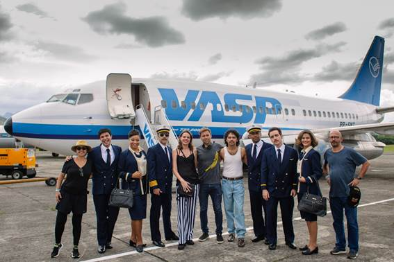 Trailer do filme "O sequestro do voo 375" mostra como ficou a produção ...