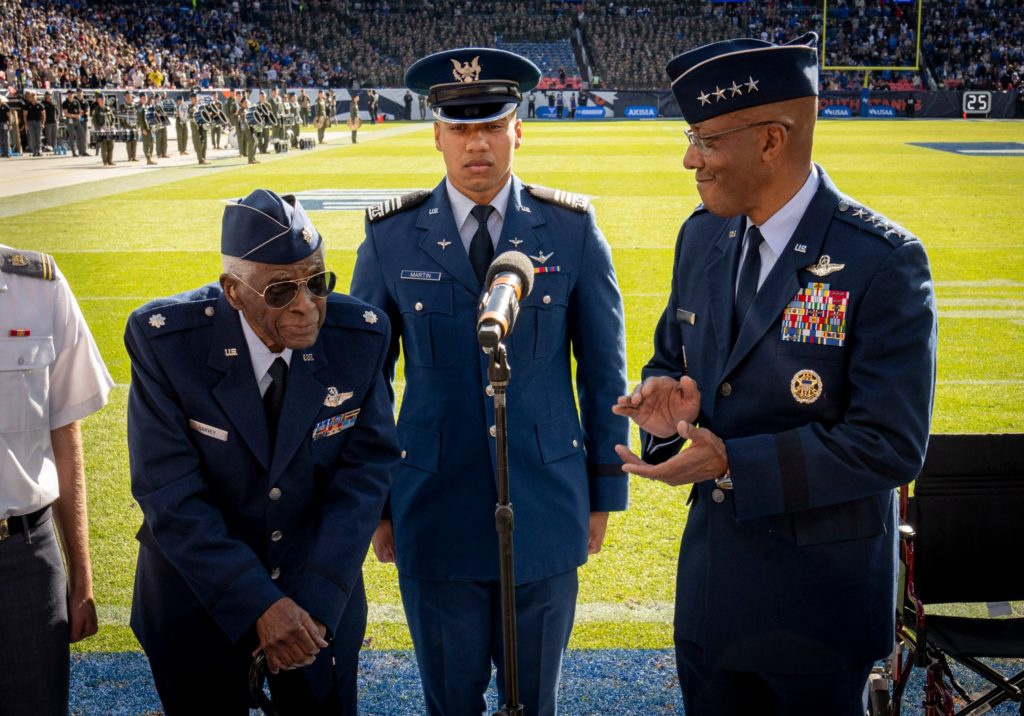 USAF: Aviador de Tuskegee (332nd FG) recebe promoção honorária » Força ...