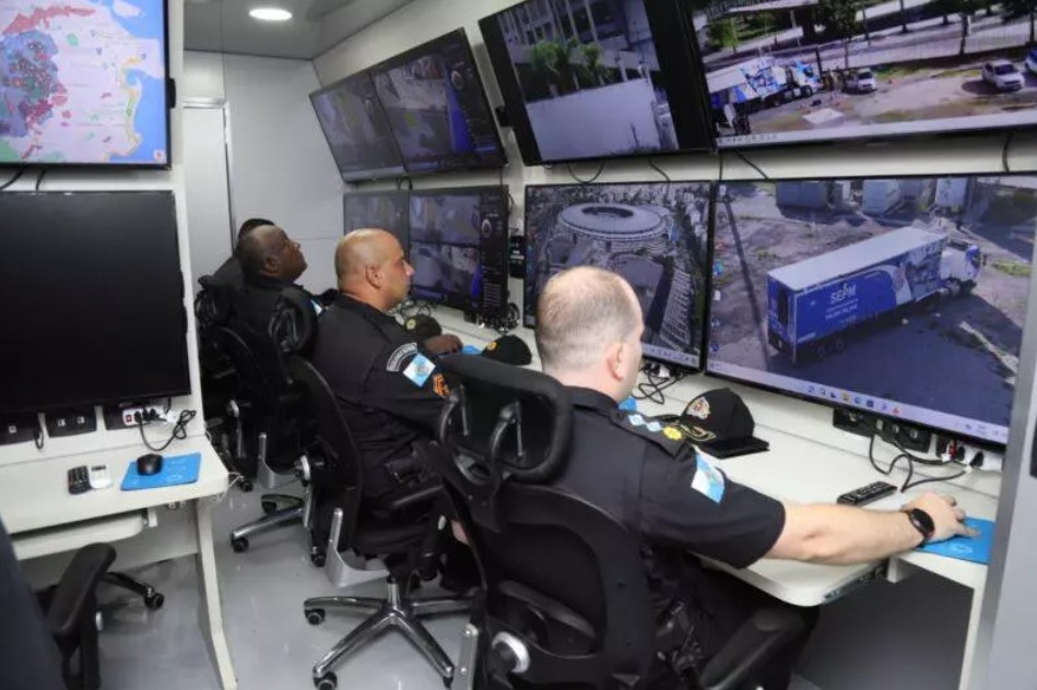 PMERJ exibe inovações na LAAD 2025